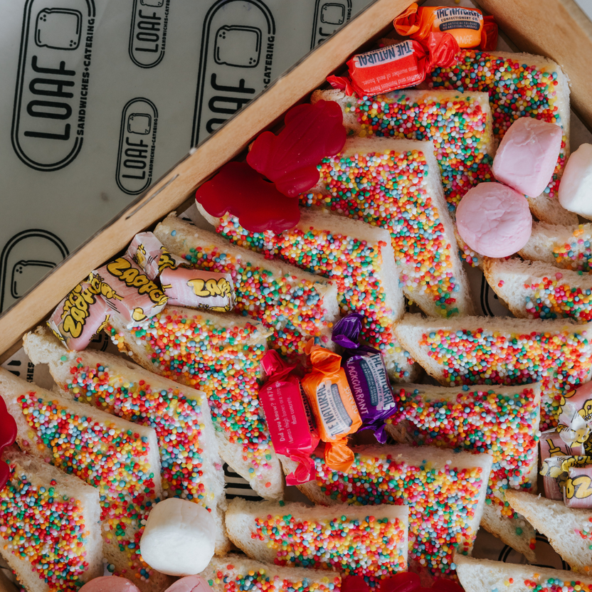 FAIRY BREAD PLATTER – LOAF Sandwiches